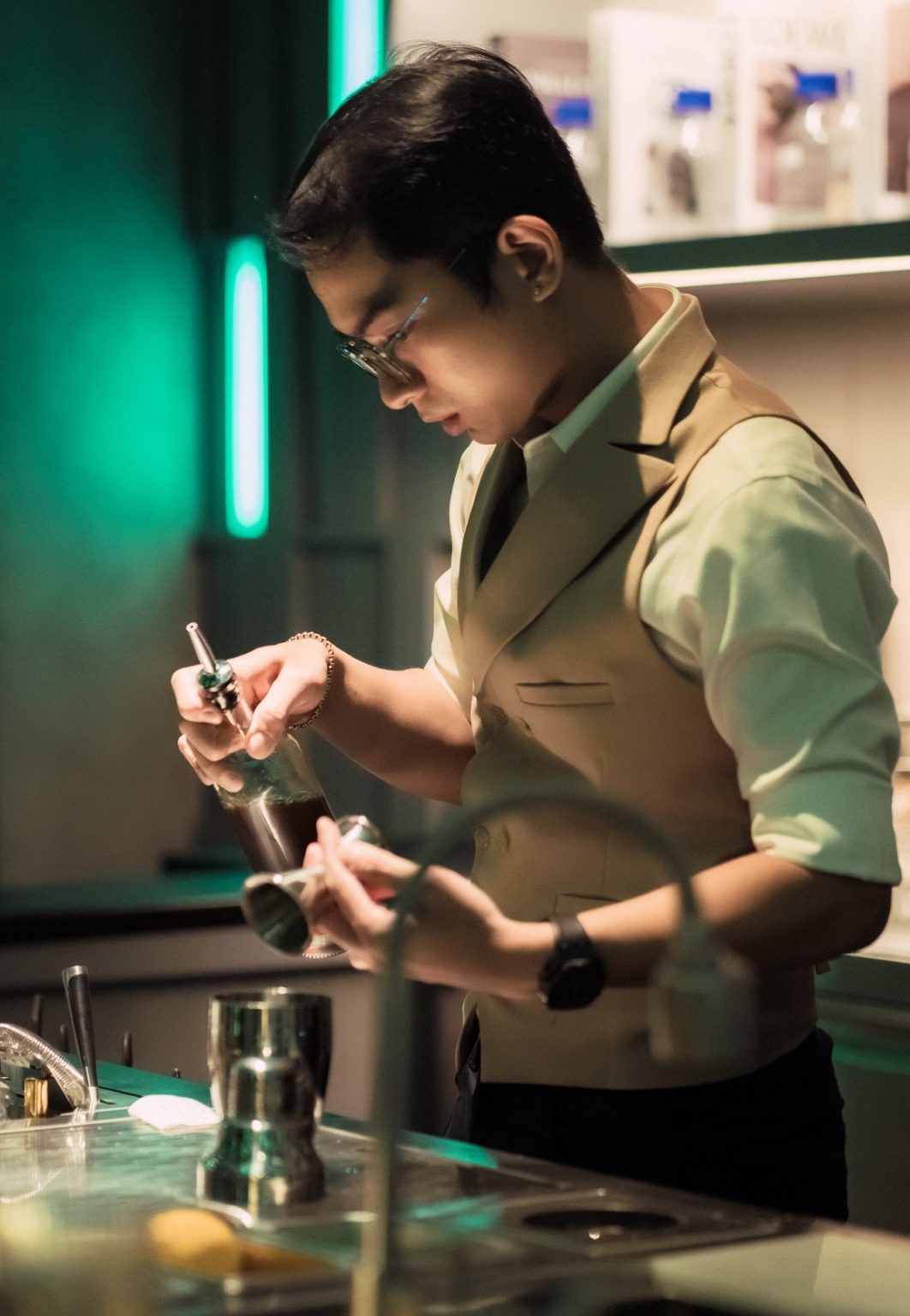 Here’s Five New Places In Saigon To Sip Cocktails And Get Your Foodie ...