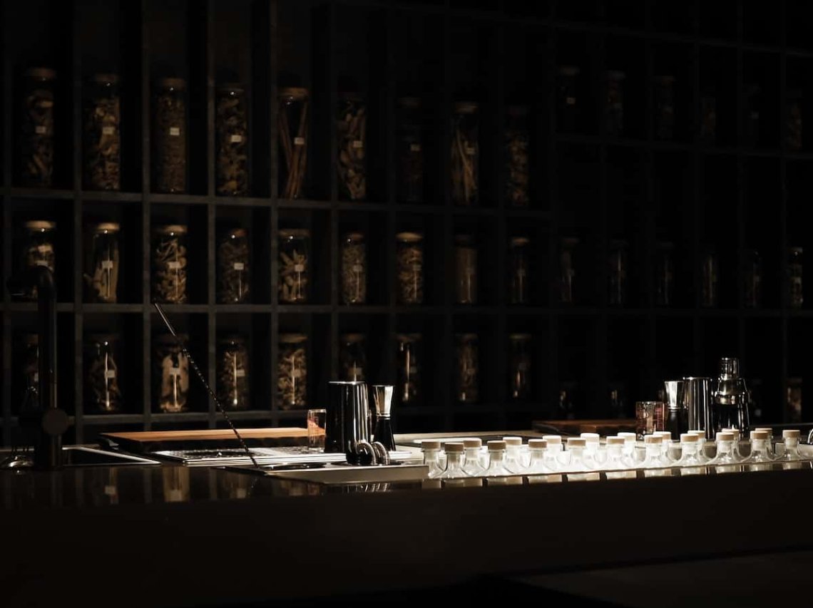 Every F*cking Tiny Little Thing (And The Anatomy Of A Well-Built Bar ...