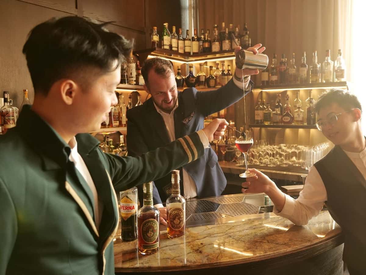 Let The Fun Begin: Hanoi Meets Manhattan At The Hudson Rooms And Track ...